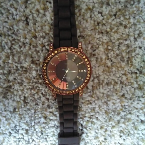 Vivani | Jewelry | Nwot Vivani Quartz Watch Final Price | Poshmark